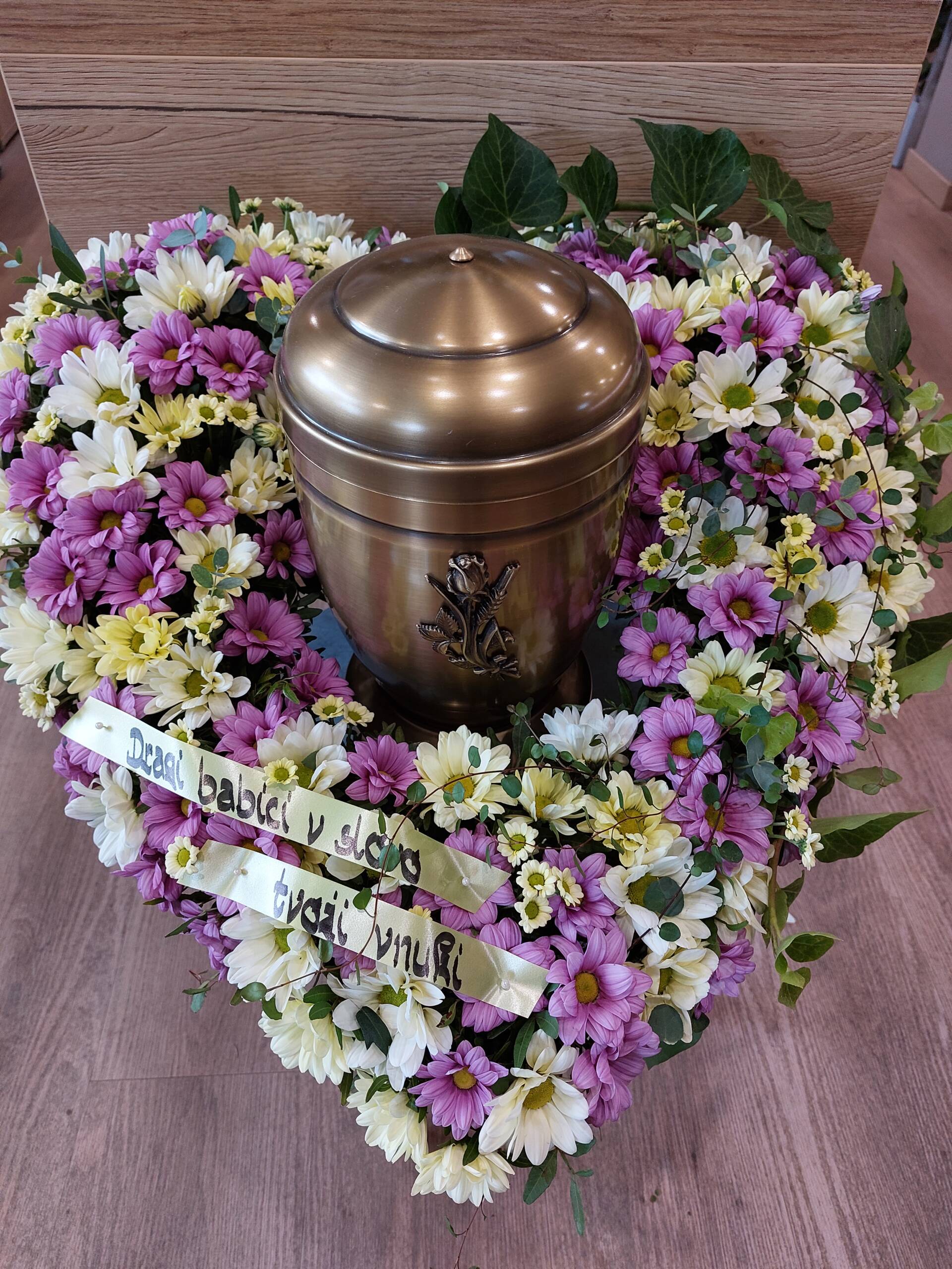 Žarni pokop – Almaja