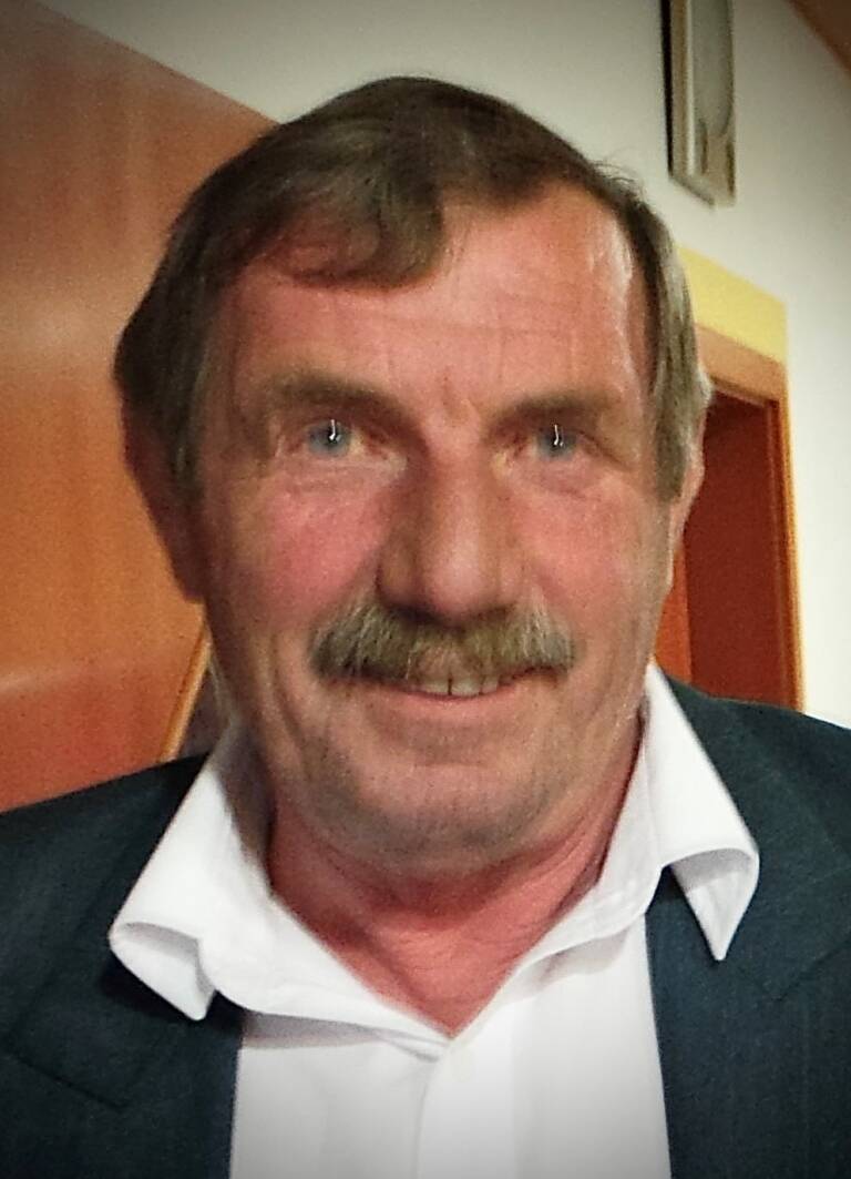 Odšli so … – Almaja